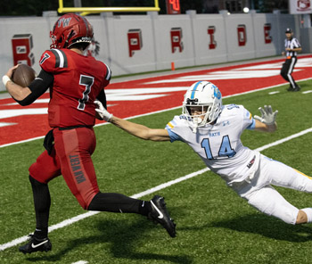 Parker pushes Cougars by Bath 64-42 « The VW independent