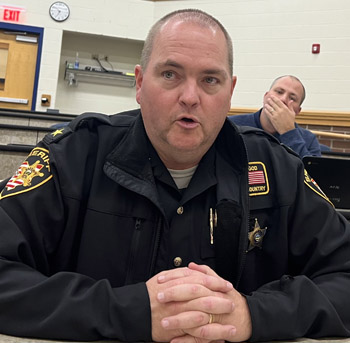 Deputies to start wearing body cameras « The VW independent